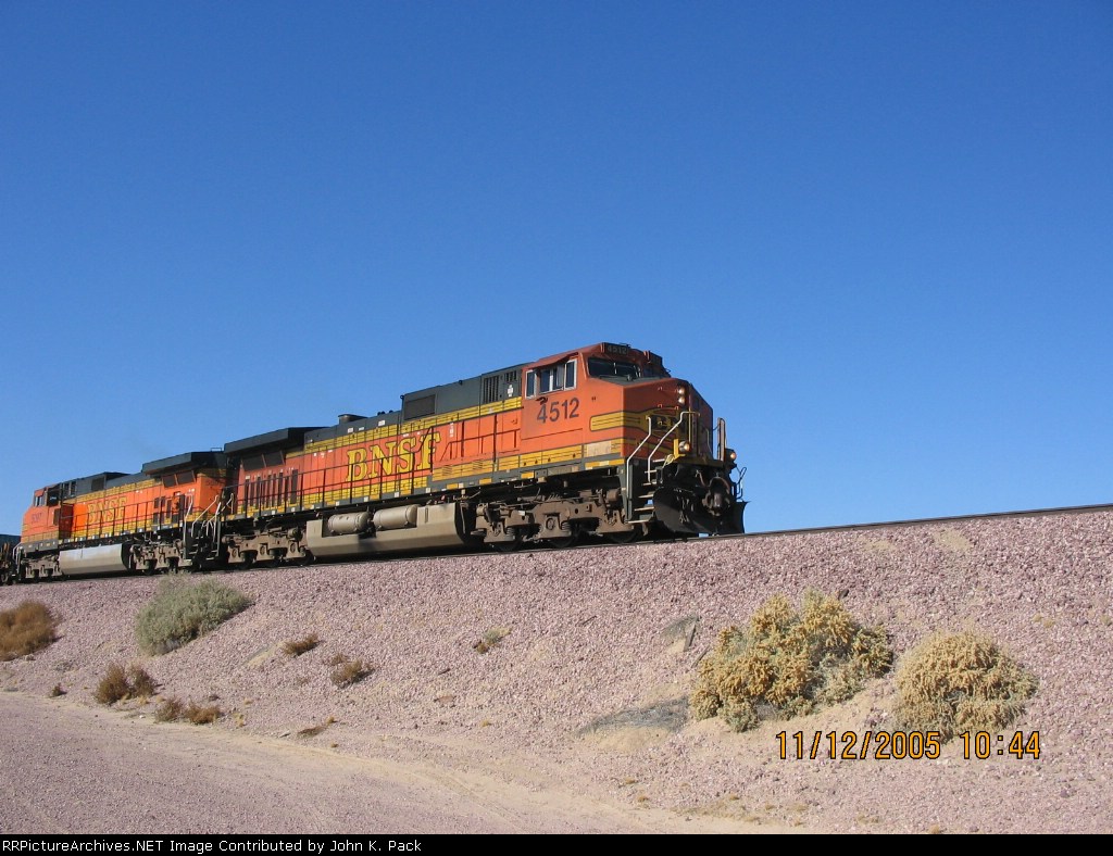 BNSF 4512